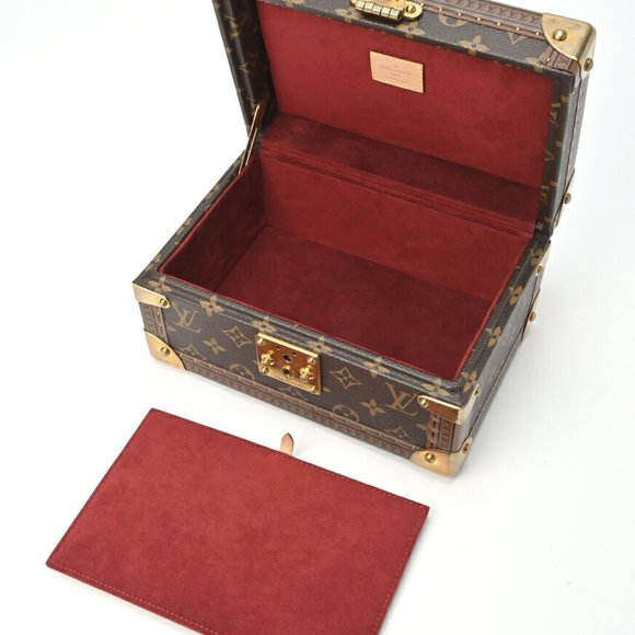 Louis Vuitton | Jewelry | Louis Vuitton Storage Case Coffret Tresor 24 ...